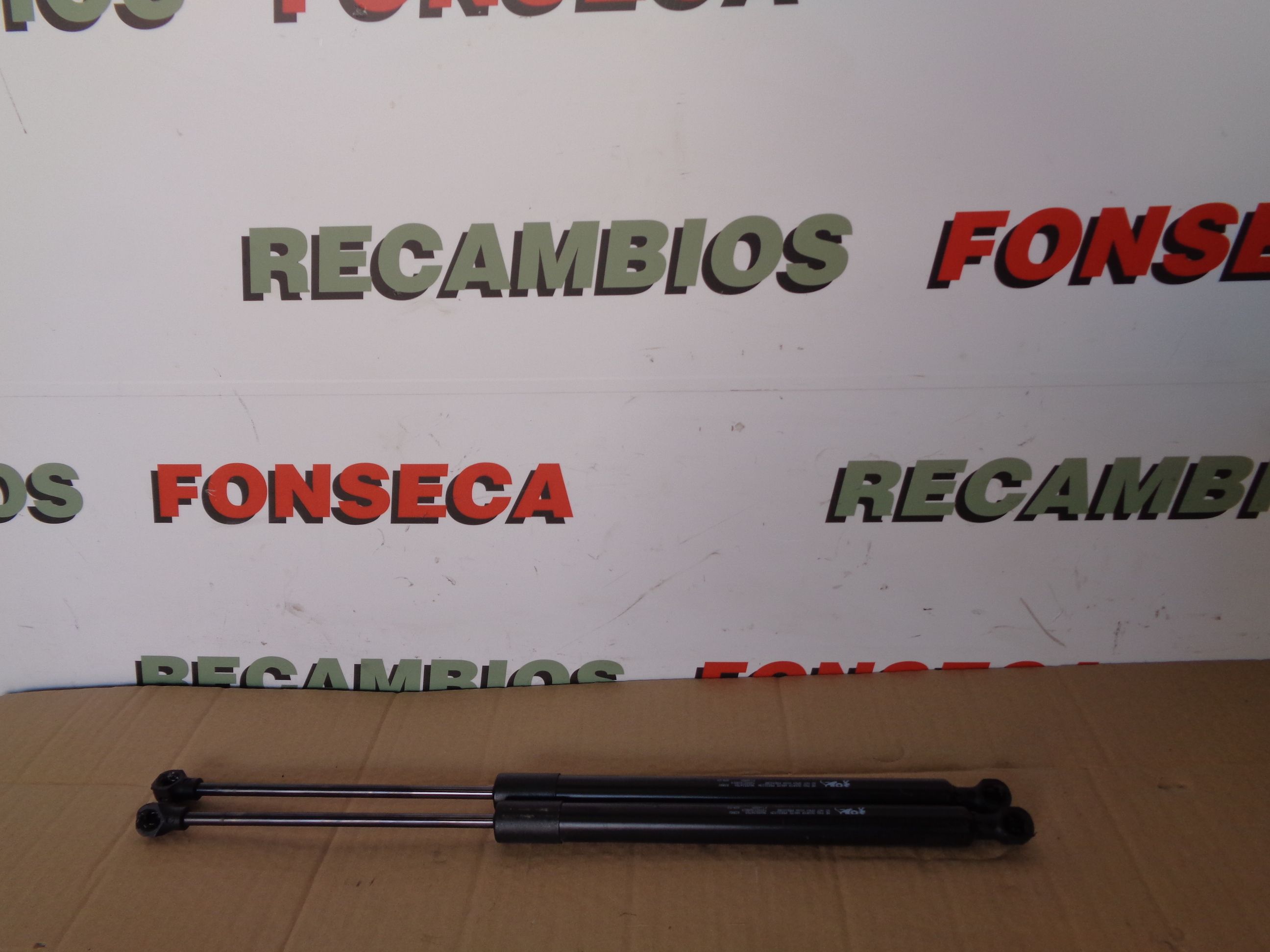 AMORTIGUADORES PORTÓN PEUGEOT 2008 2020 ORIGINALES Ref.