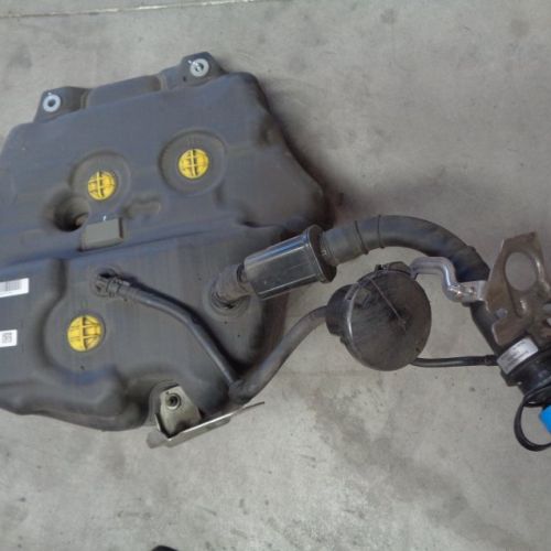 DEPÓSITO ADBLUE MERCEDES-BENZ CLASE C 2015 250cdi 204cv W205 Ref.